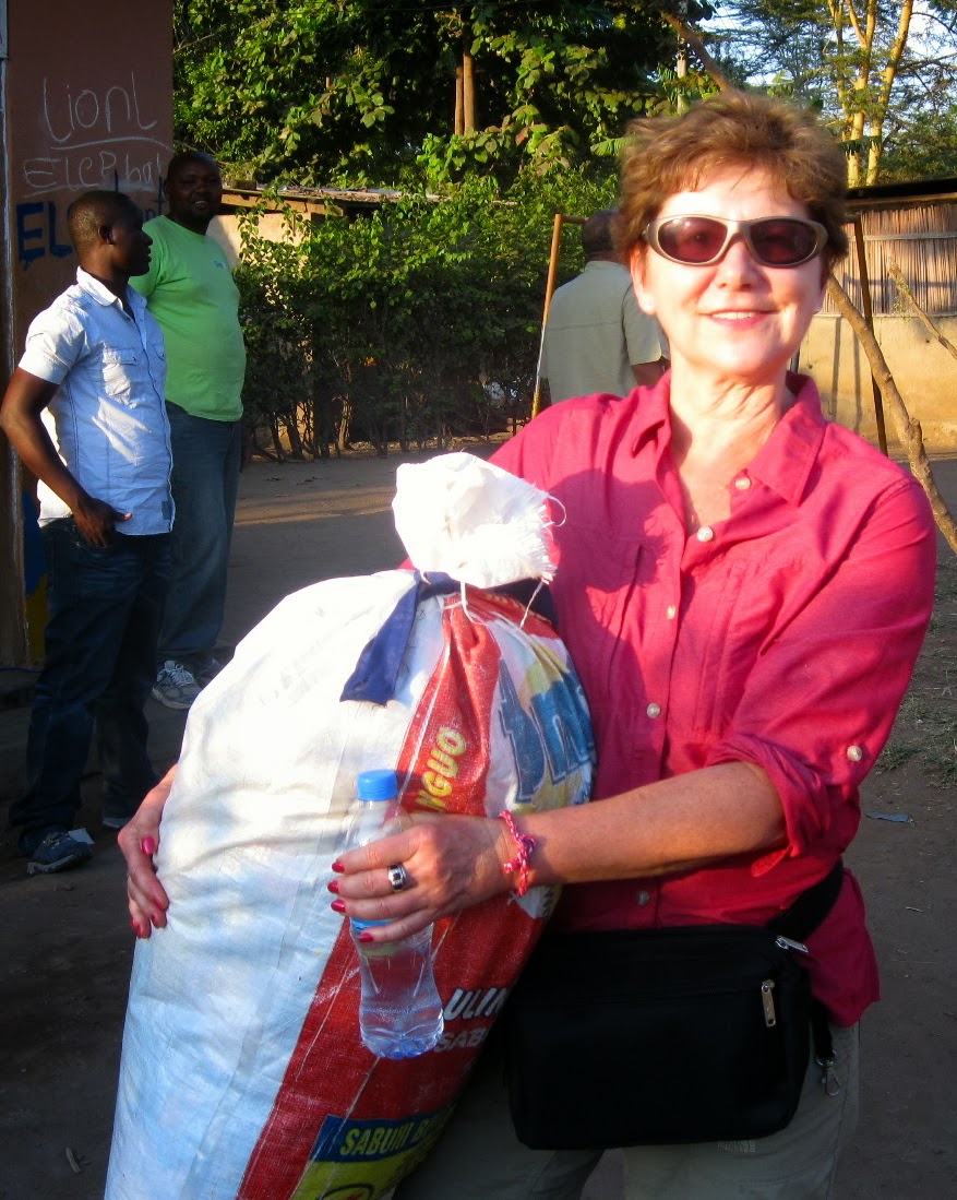 Lynn Connell - MAJENGO