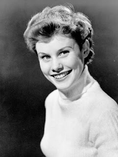 Carry On Blogging!: Whatever Happened To ... Susan Stephen?