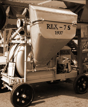 motorScopio: RECUERDOS DEL TRASTERO: LOS MISTERIOSOS CAMIONES REX