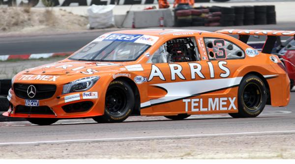 Mara Reyes, a defender la carrera de casa en el Autódromo Moisés Solana.