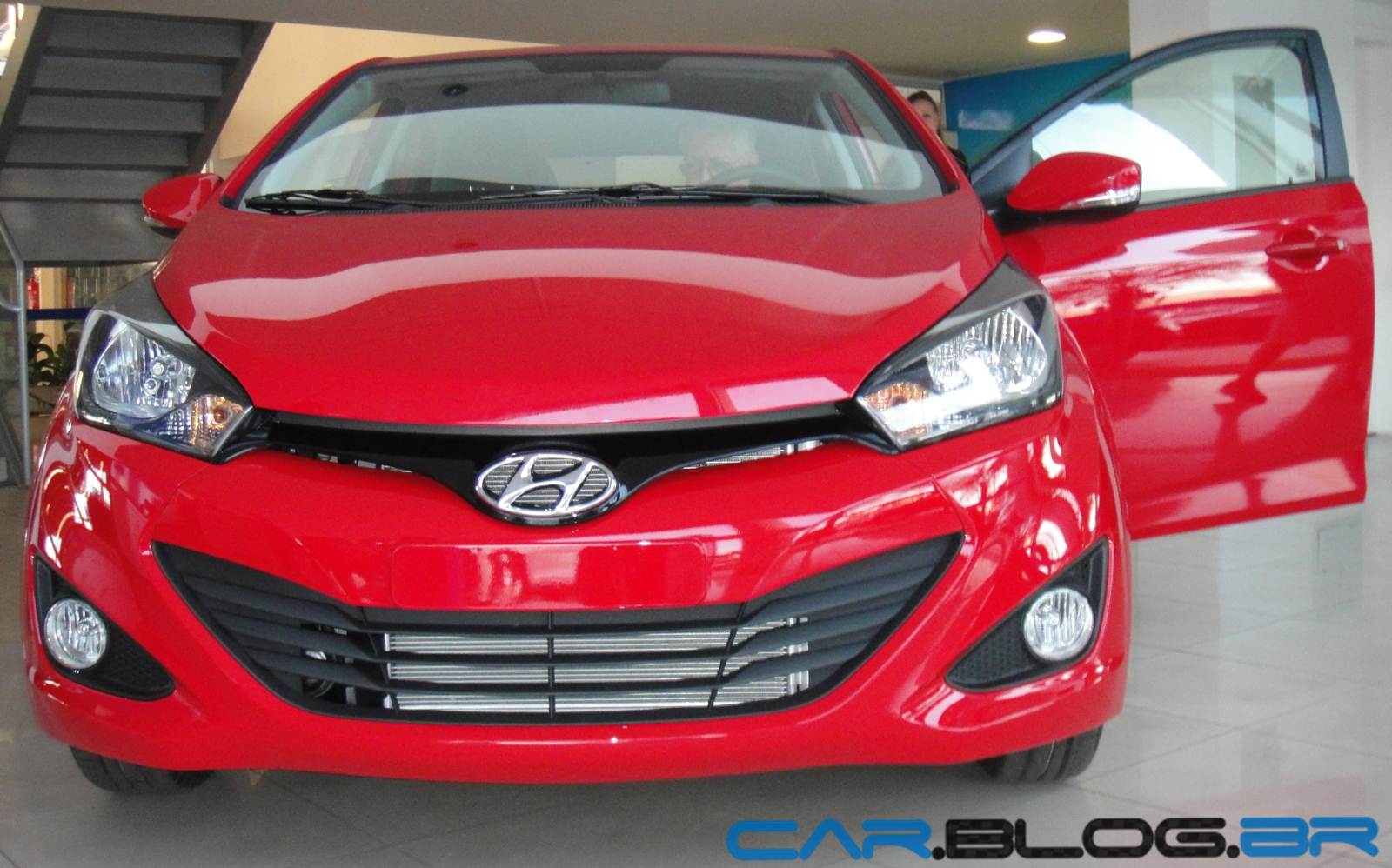 Hyundai HB 20 Comfort Style 1.6 AT - Vermelho Tropic - fotos, preço ...