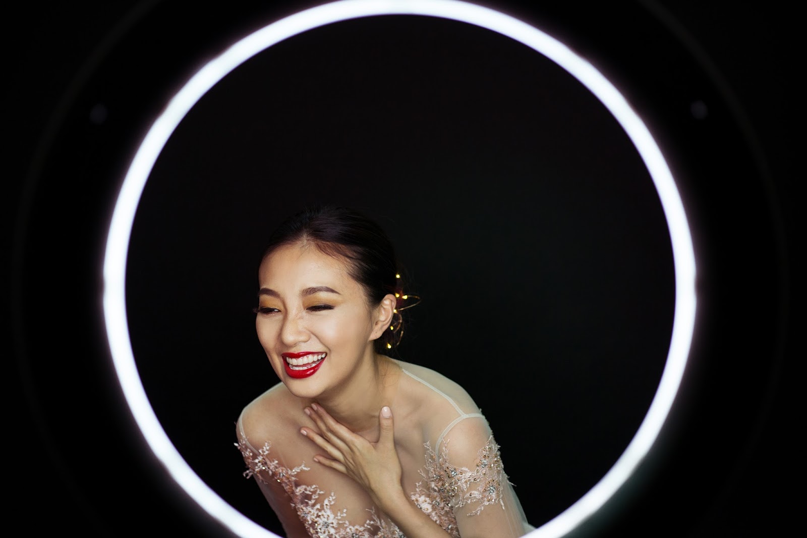 Chelsia Ng in the studio for 2017