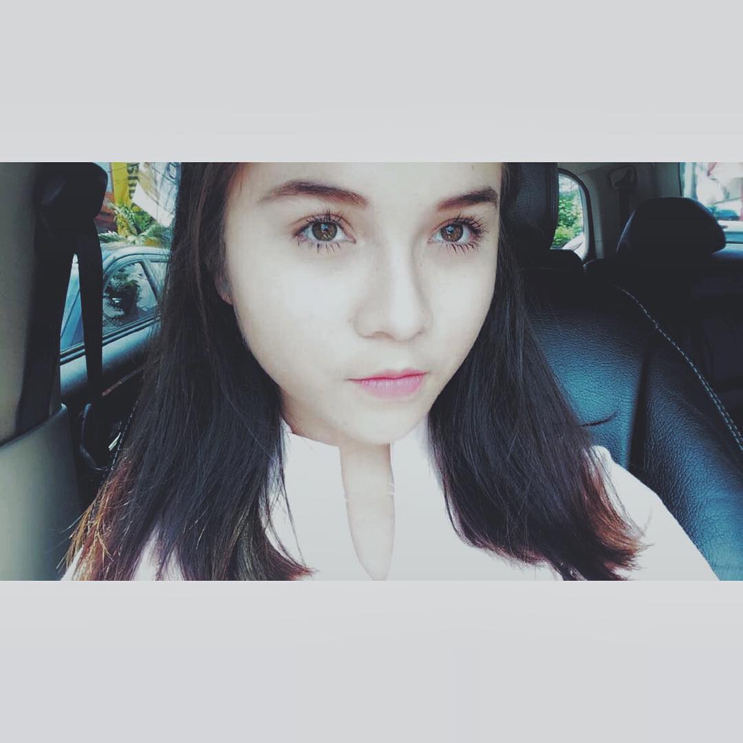 Biodata dan Foto Elina Joerg | Biodata Artis