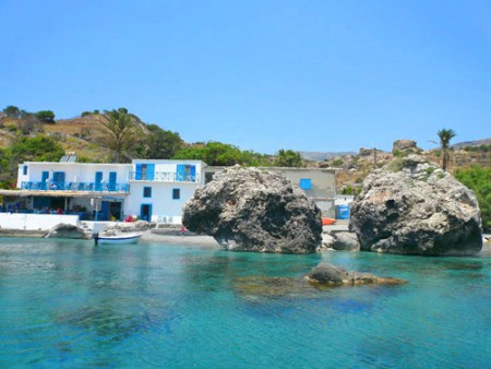 ΑΓΙΑ ΦΩΤΙΑ ΚΕΡΑΜΕ ΡΕΘΥΜΝΟΥ: ΤΑΒΕΡΝΑ ΑΓΙΑ ΦΩΤΙΑ