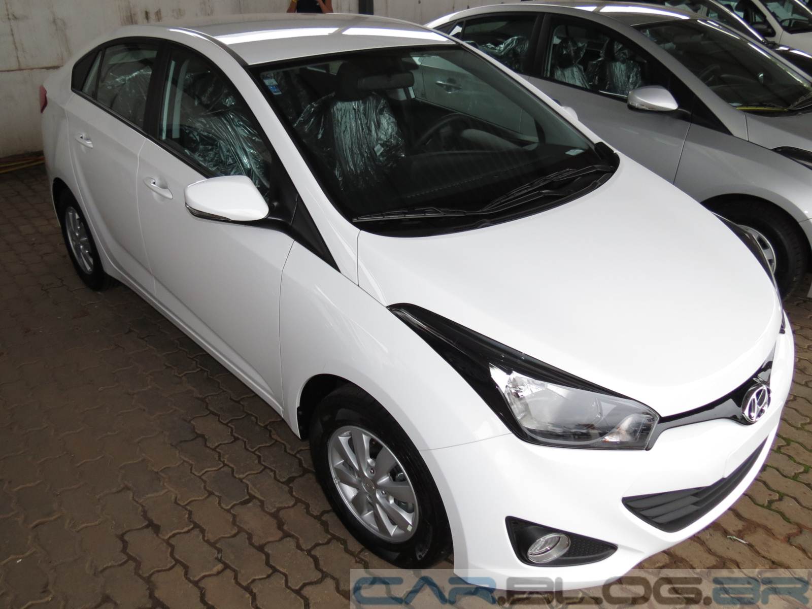 Hyundai HB20S Sedã já está chegando às concessionárias