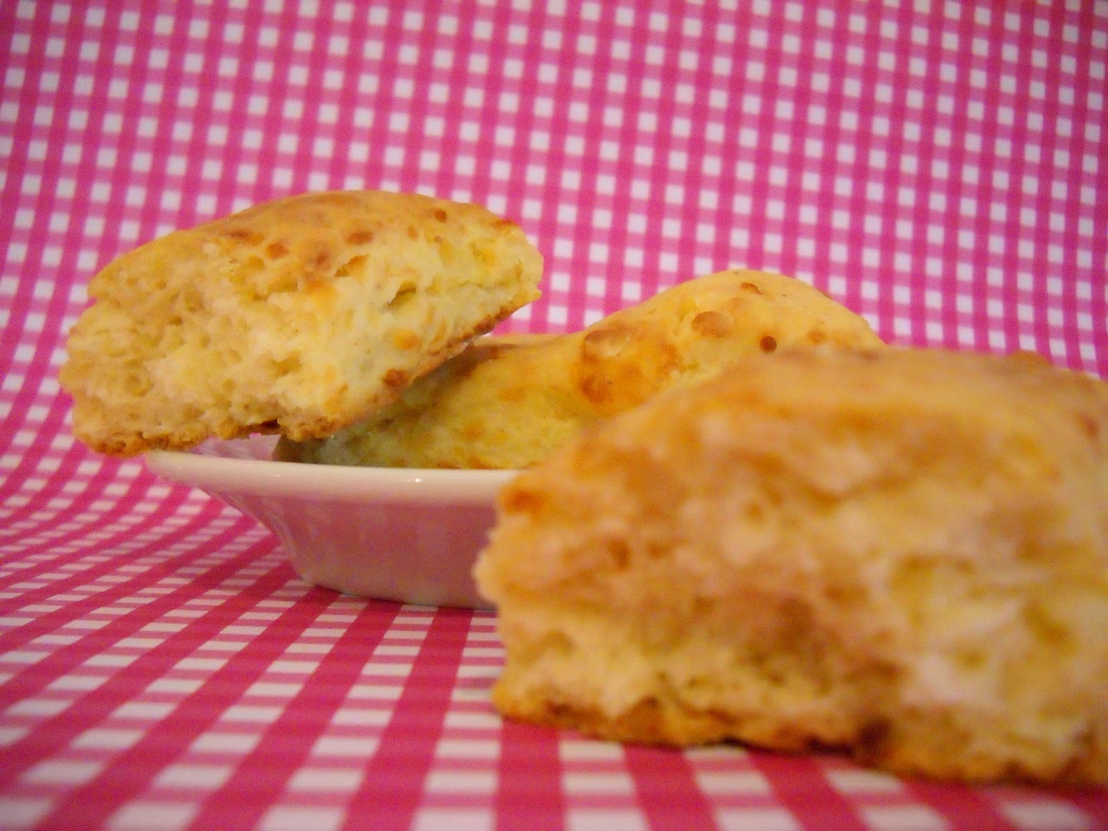 La cocina de Alle: Mi obsesión con Starbucks y sus scons de queso!