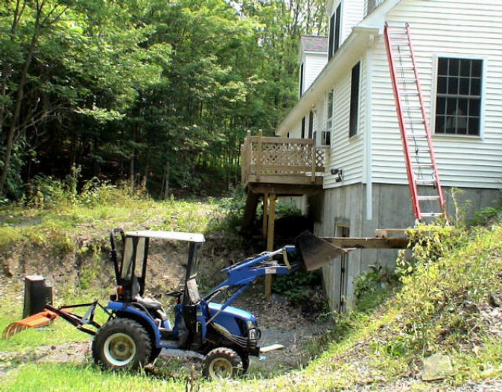 Chuck's Fun Page 2: Living the life of a redneck...