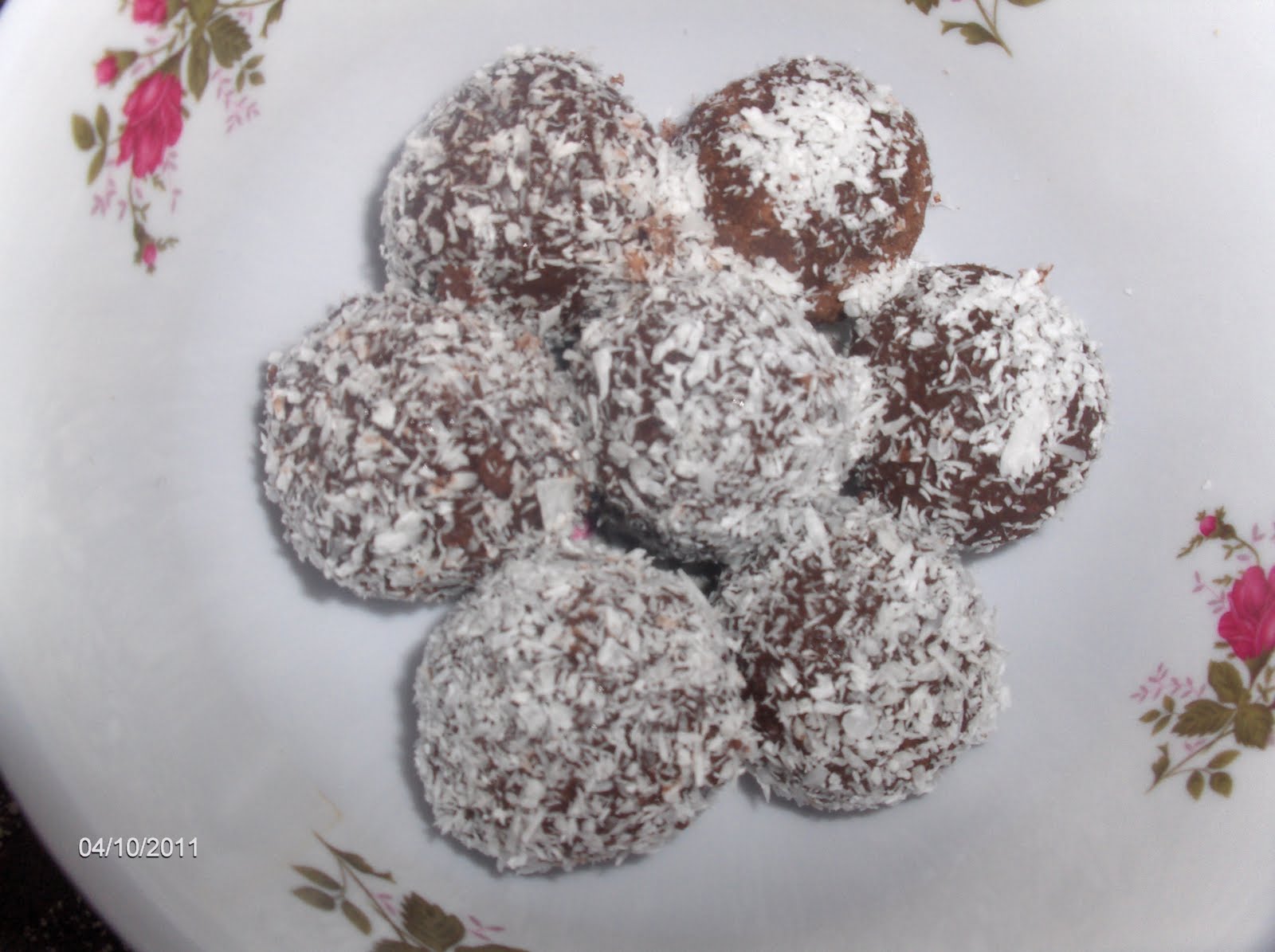 ANDREEA BLOG: Bilute din ciocolata de casa