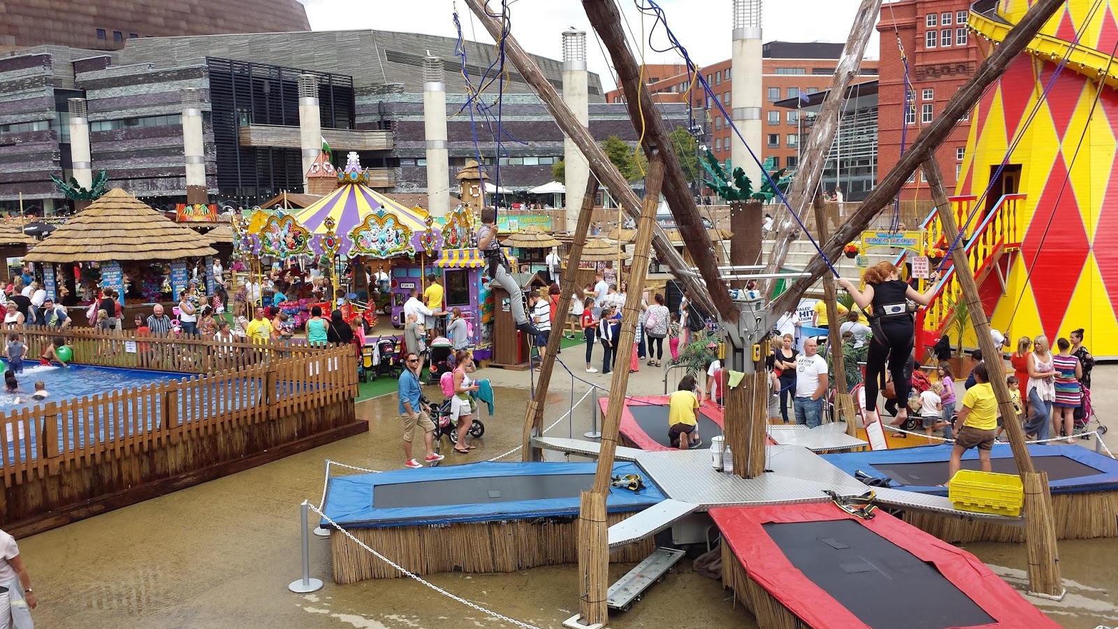 Little Miss Disney: Cardiff Bay Beach!
