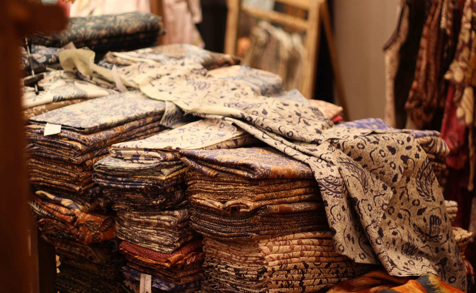 The Blanc Notes: Around Jakarta: World Batik Summit