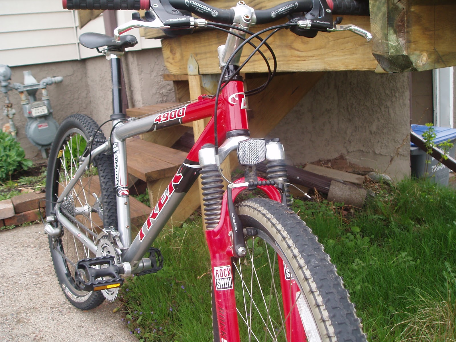 The Eki Chronicles: FOR SALE: 2001 TREK 4900, 16.5" $350 *SOLD*
