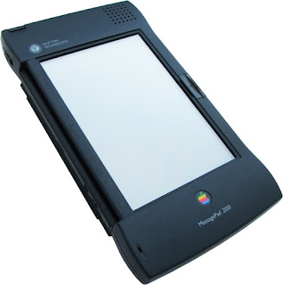 Retromobe - retro mobile phones and other gadgets: Apple Newton ...