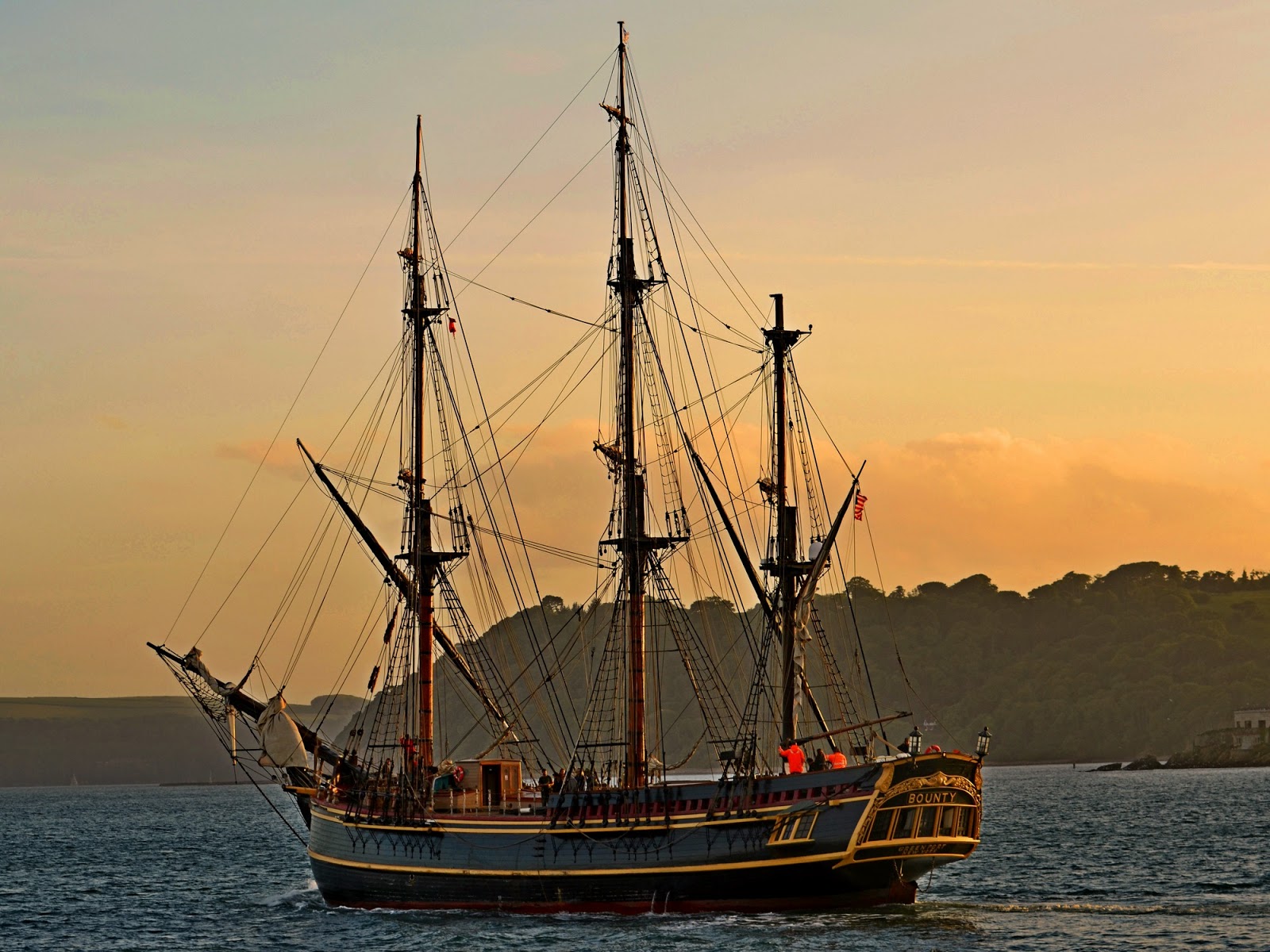 Siemens Bottling Co.: Building The HMS Bounty