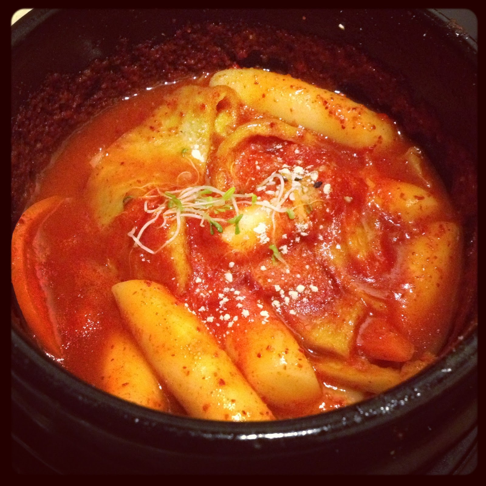 s.c.h.a.z.a.z.a: The Street Cafe (HALAL KOREAN FOOD)