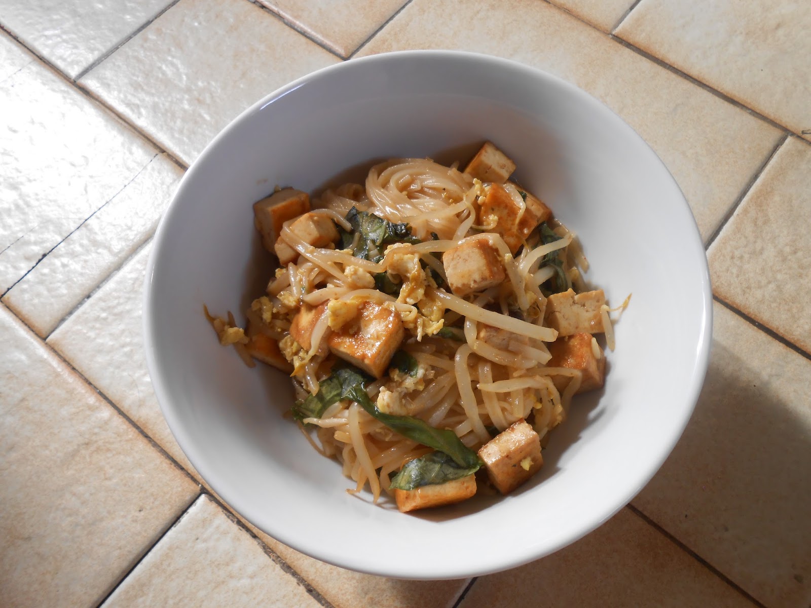 Eat cook and love: Pad thaï, le meilleur de Ricardo, à ma façon