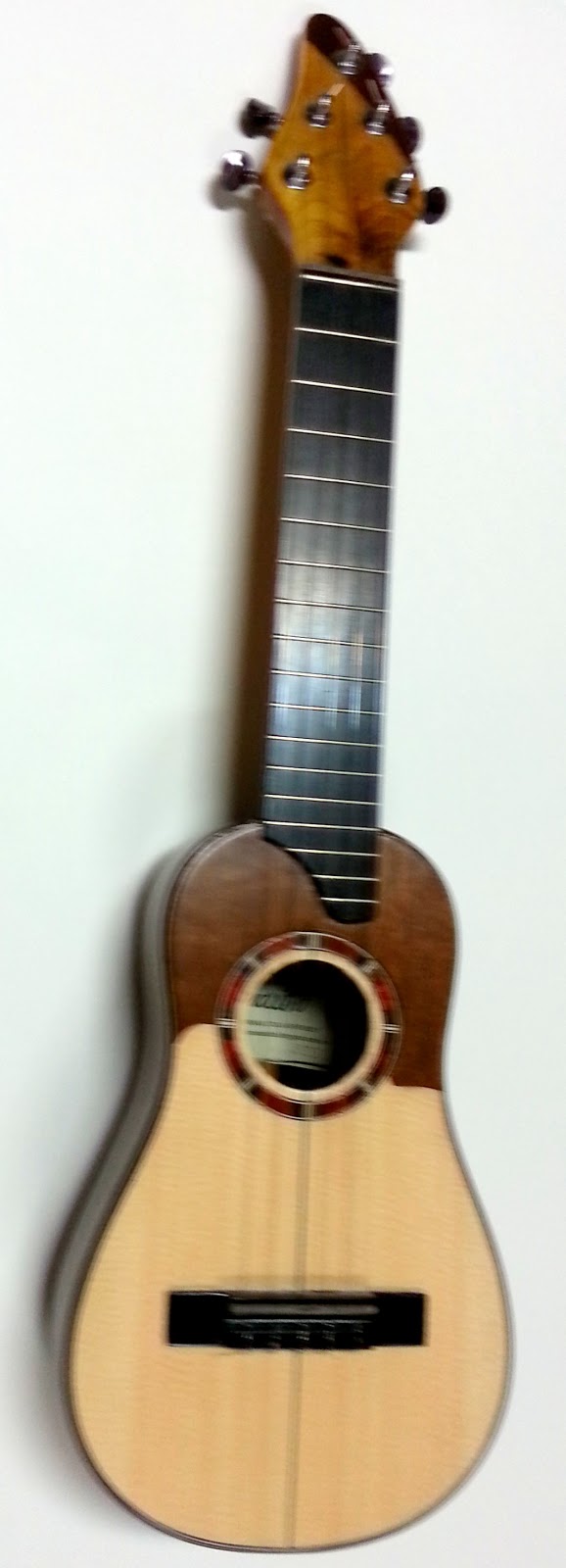 MUSICAL GÁLDAR: Timple José Rodríguez Baritto (Artesanal)