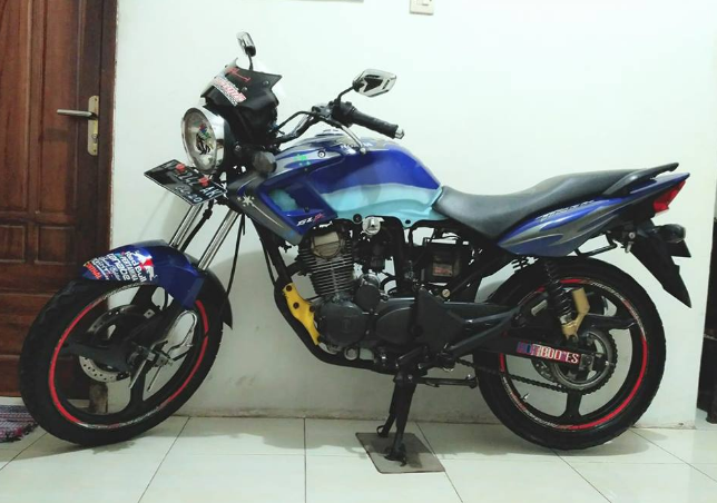 15 gambar Modifikasi motor honda Tiger warna Biru keren banget