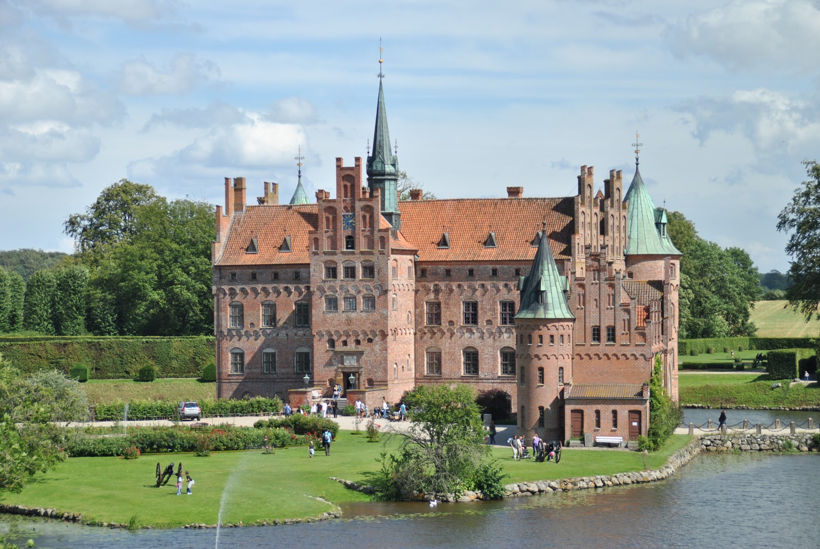 Kreativatjejen: Egeskovs Slott i Danmark