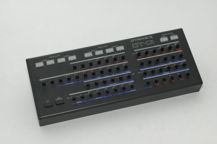 MATRIXSYNTH: New Dtronics DT-01 Controller for the Roland Boutique D-05 ...