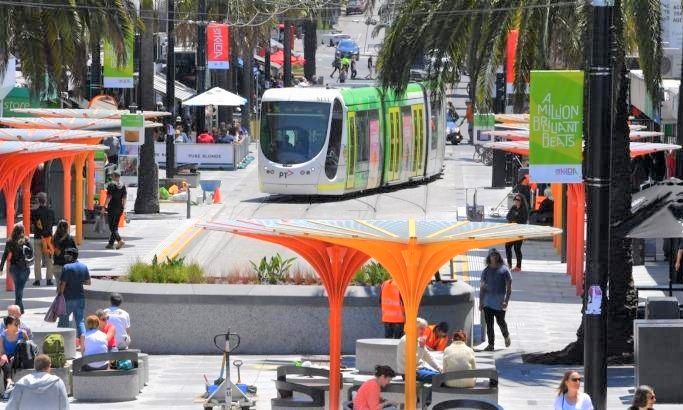 ART and ARCHITECTURE, mainly: Acland St StKilda - Melbourne's best cake ...