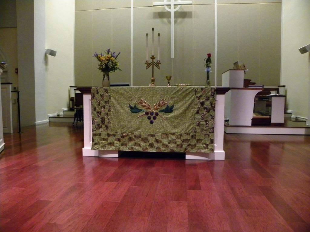 RedPantyCrafts: Altar Cloth & Paraments: Dedicated!