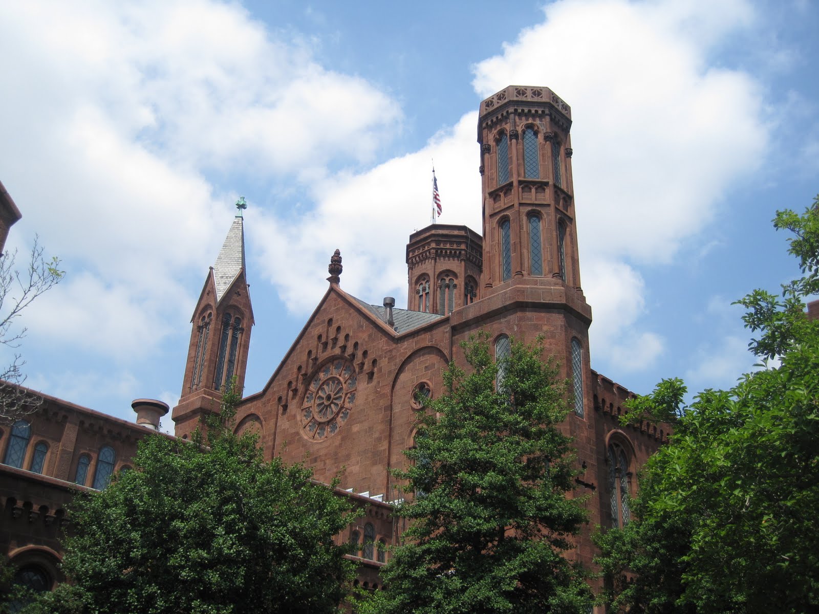 Kris's 2011 - A Photo A Day: Smithsonian Castle in Washington DC - July ...