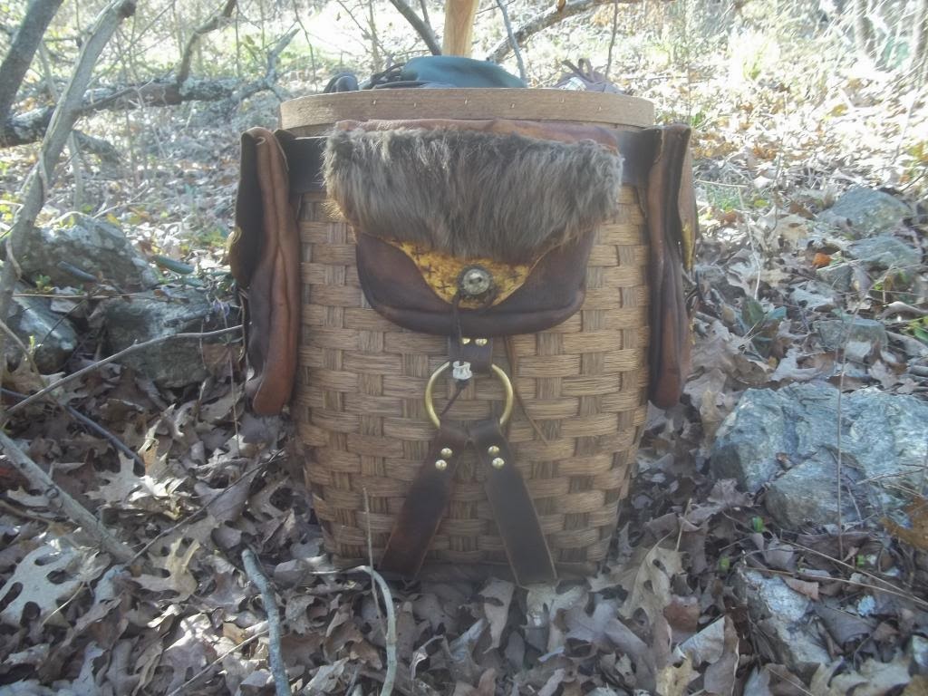 Skab Leatherworks: An up date on Wayne's Trapper Pack Basket