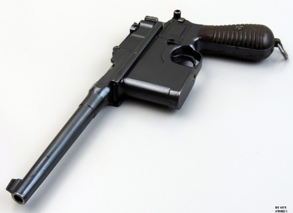 Armi usate web portal: Pistola Azul mod. Super Azul MM31 cal. 7,63 Mauser