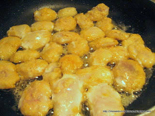 I'm Cookin' In My Kitchen: Pan fried pickerel cheeks