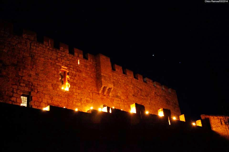 Castillo Medieval de Grisel. Hotel literario con encanto.: Grisel se ...