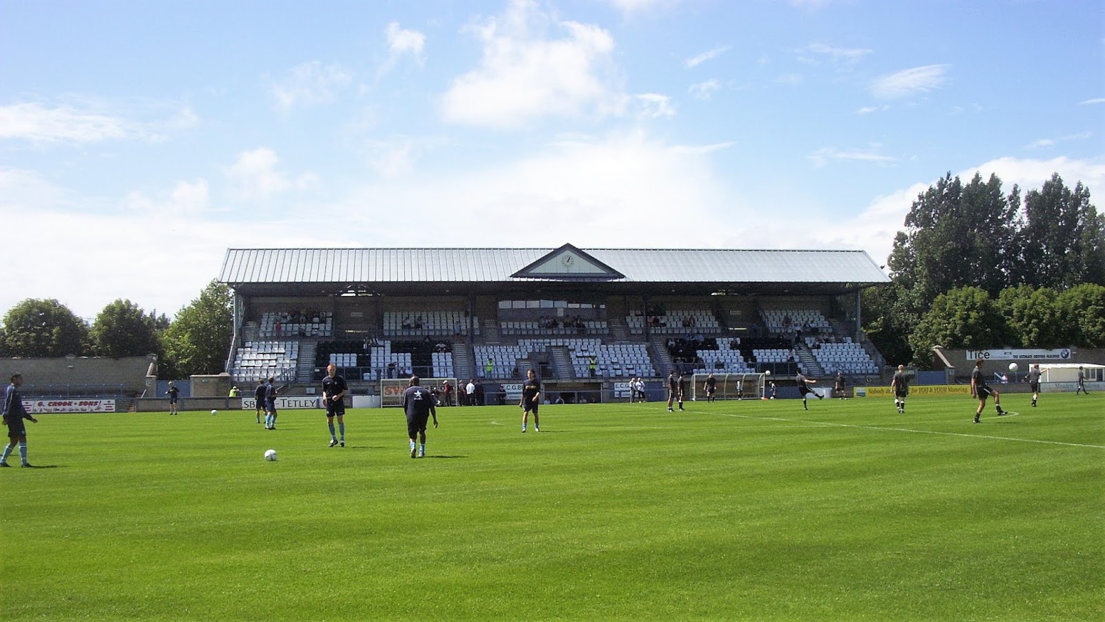 The Wycombe Wanderer: Dorchester Town - Avenue Stadium