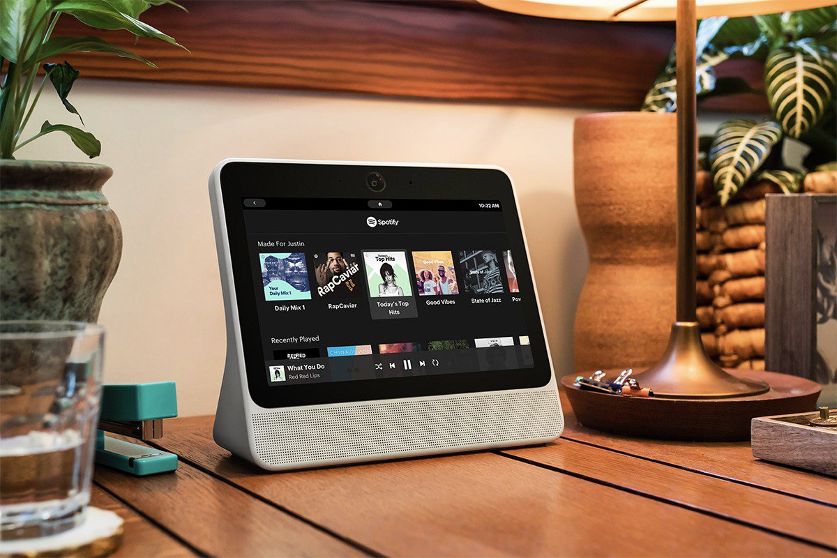 Facebook is Pushing for Collaboration with Netflix and other Media ...