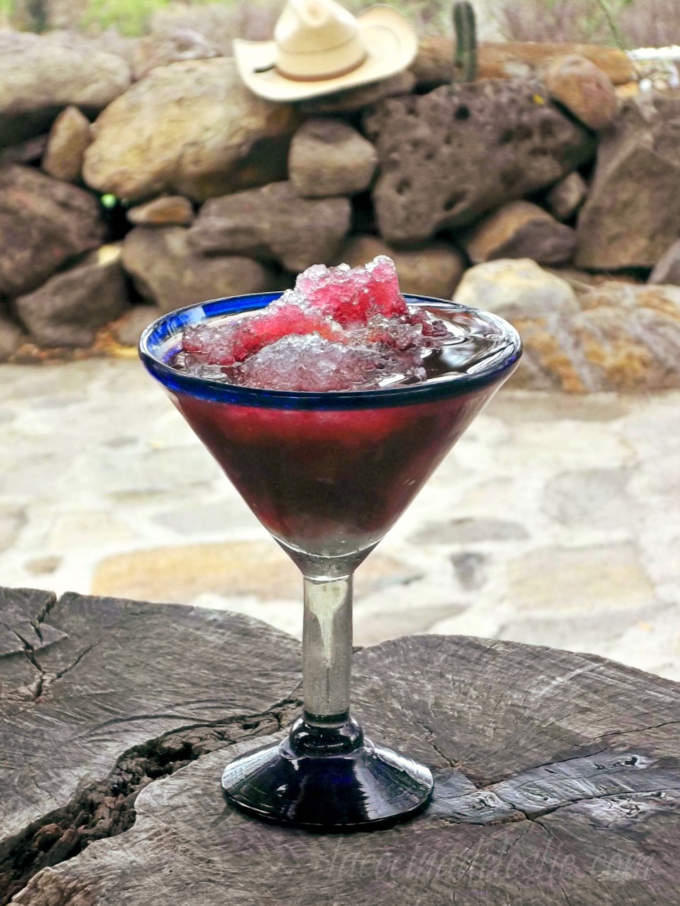 Calimocho (Red Red Wine Cocktail) #SundaySupper - La Cocina de Leslie
