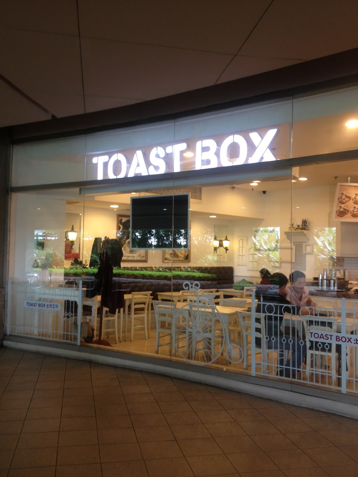 Breaky in Toast Box | Food In The Bag