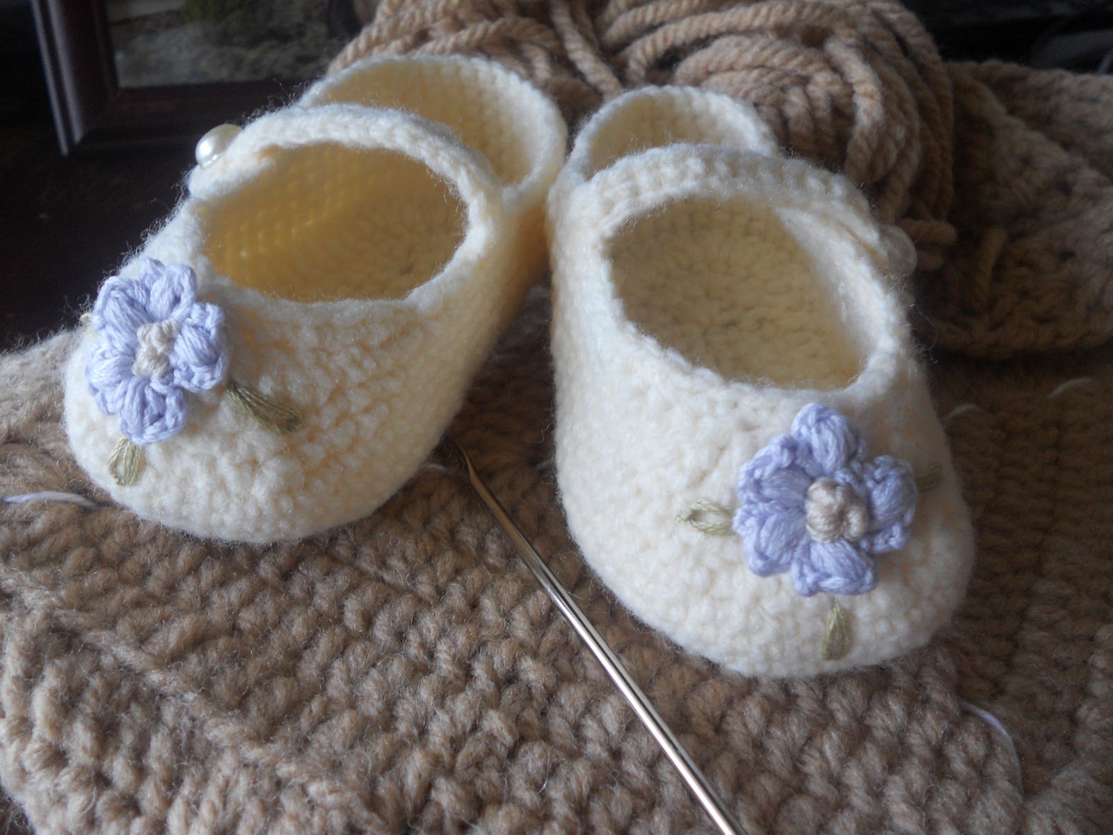 Crosetate,pentru copii...: Botosei