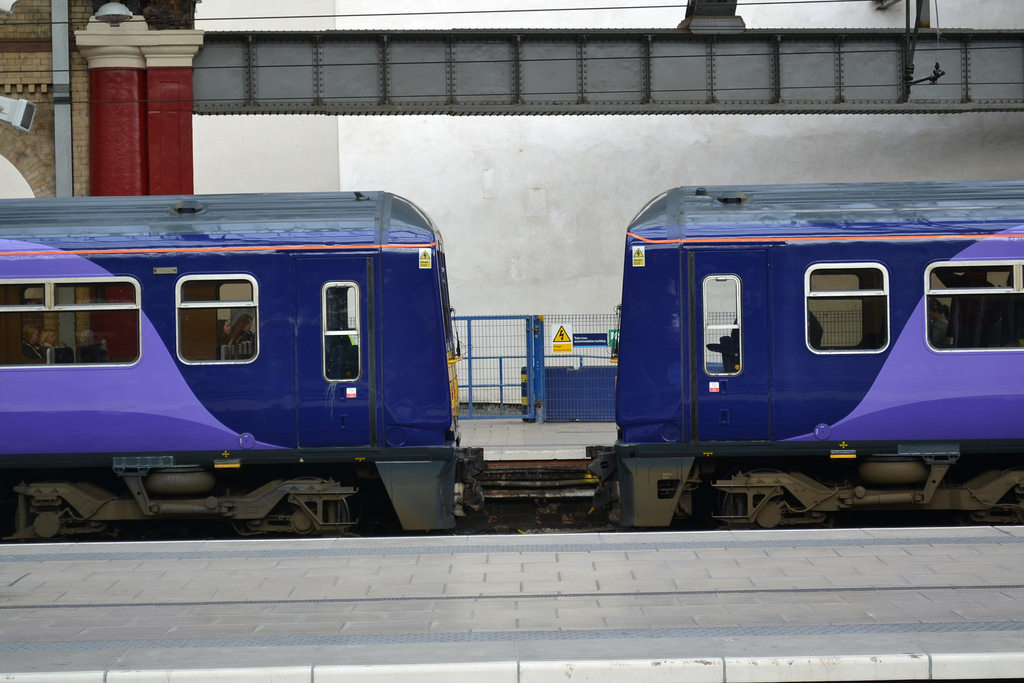 British Diesels and Electrics: Class 319 (BREL York Cross-Country ...