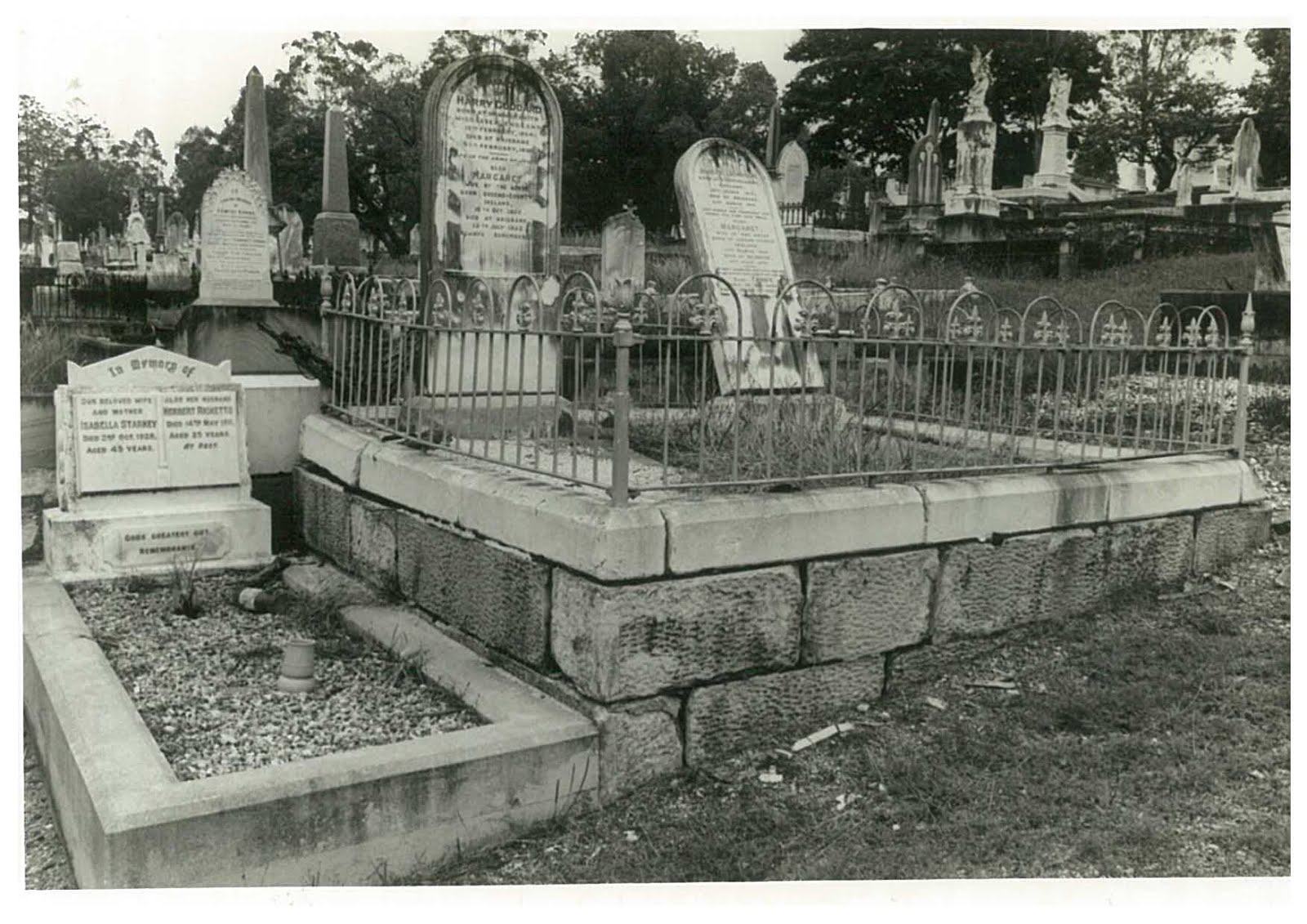 IRISH GRAVES - they who sleep in foreign lands: TOOWONG CEMETERY ...