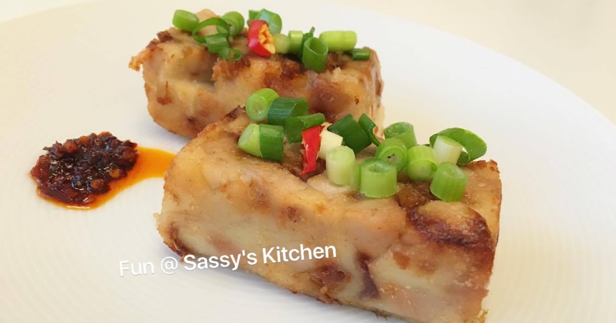 Plate & Palate: Steamed Yam cake by Angela Seah Thulin