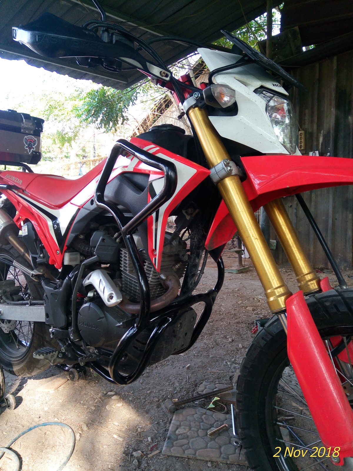 CUSTOM ENGINE GUARD,CRASH BAR,TUBULAR,SIDE GUARD,ENGINE COVER,BREKET ...
