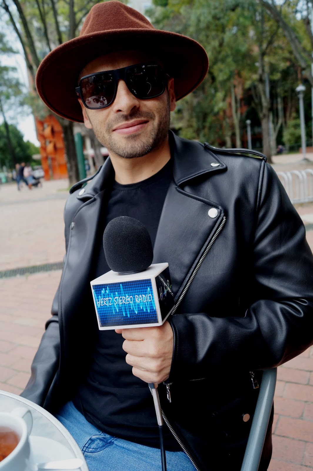 Hertz Stereo Radio: JAVI RODRIGUEZ PRESENTA "DÉJATE LLEVAR" HERTZ STEREO