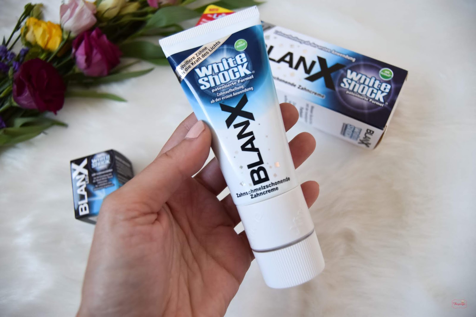 Blanx White Shock Whitening Toothpaste & LED Accelerator | Thingamyjic