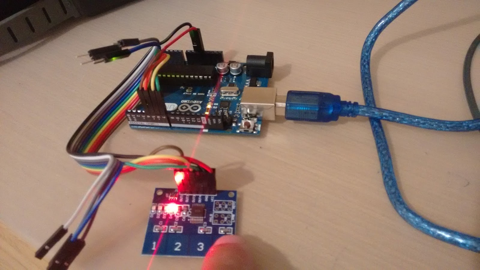 Arduino GR: TTP224 Capacitive Touch Sensor