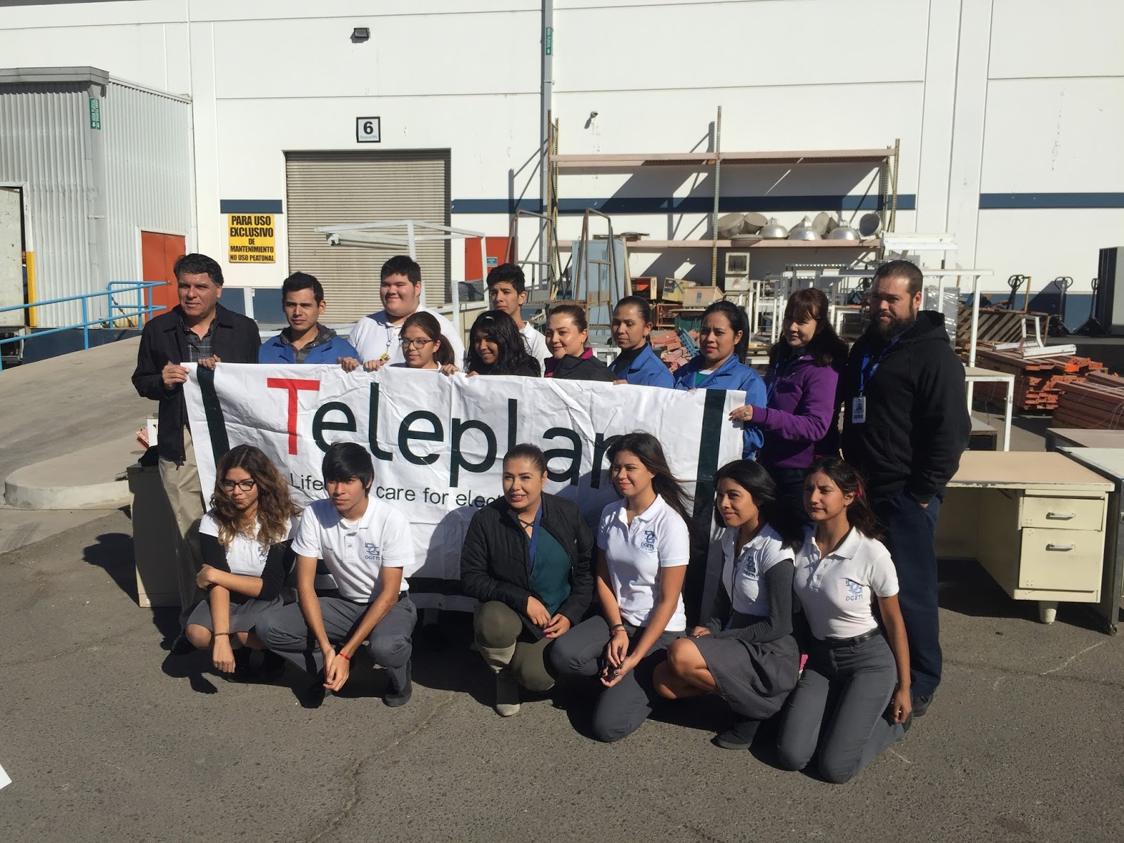 CIENCIA JOVEN: Visita del grupo 3 del Club de Robótica a TELEPLAN,