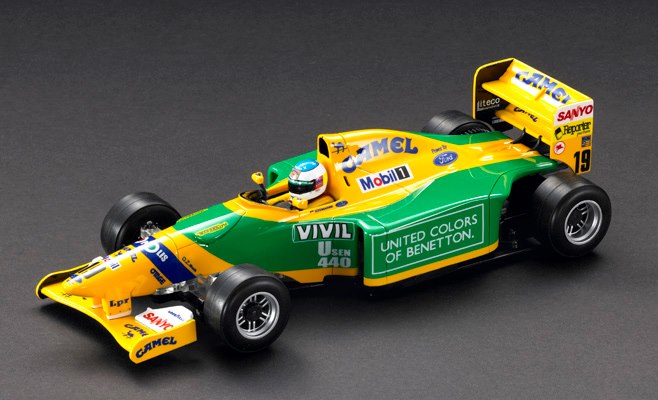 KYOSHOSAN: Hiro's Gorgeous Custom Mini-Z F1 Cars!