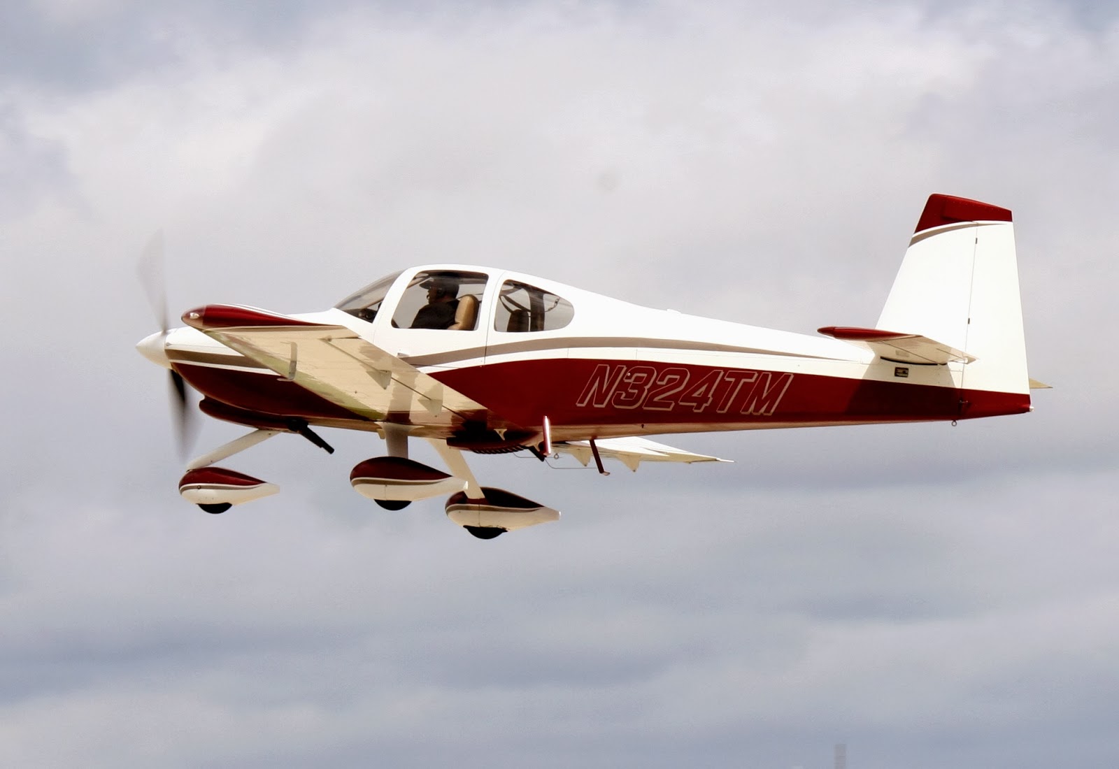 The Aero Experience: EAA AirVenture Oshkosh 2013: RVs All Around