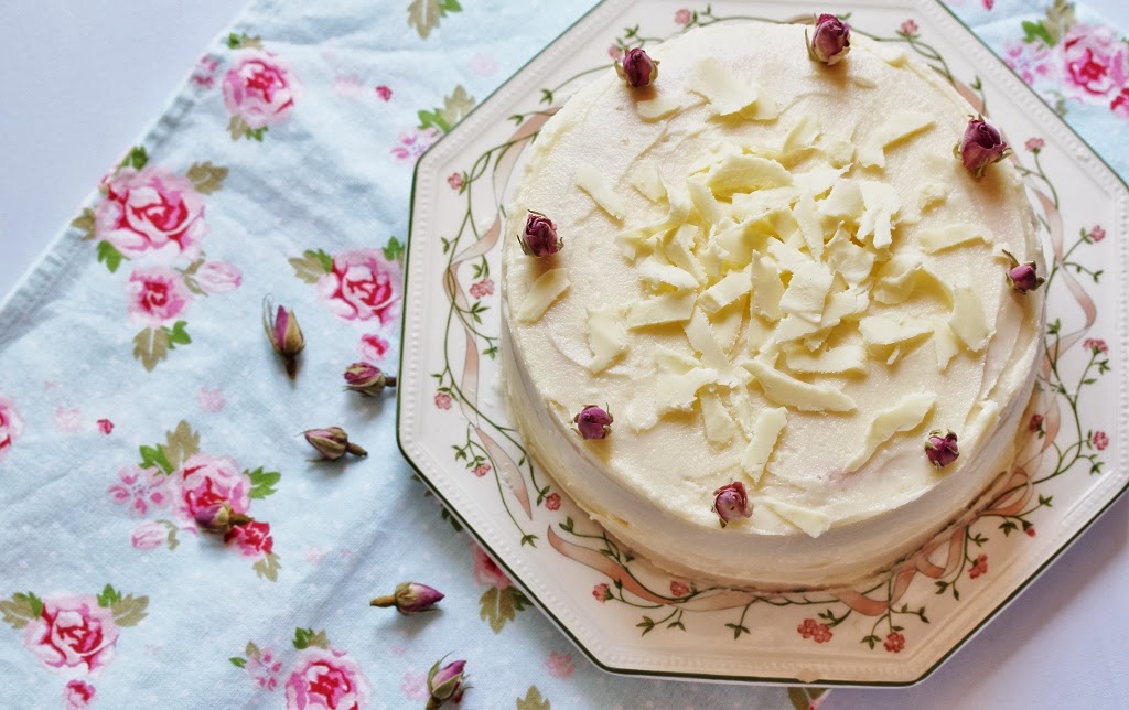 Rose Cake with White Chocolate Frosting & the Gourmet Bake-Off | Beela ...