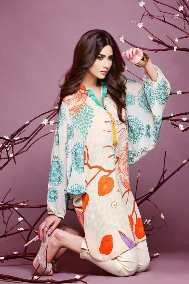 18 Huma Khan's Gorgeous Photo Stills