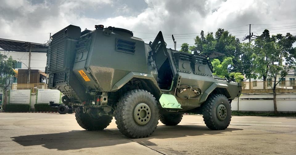 Military and Commercial Technology: Panus unveils HMV-420 (AFV-420P ...