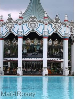 Mail4Rosey: Six Flags Great America