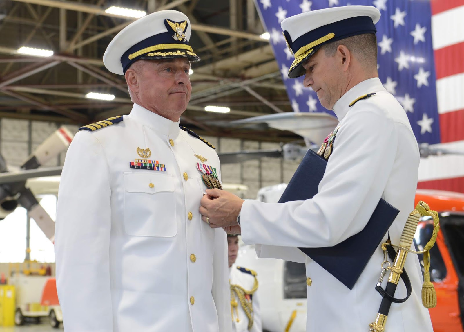 Hlcopters Magazine Blog: Coast Guard Air Station Kodiak holds change of ...